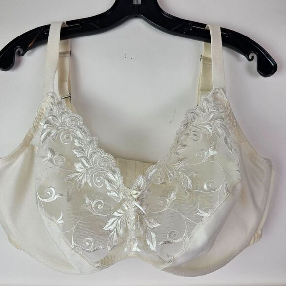 Soma | Intimates & Sleepwear | Soma Sheer Opaque Ivory White Lace ...